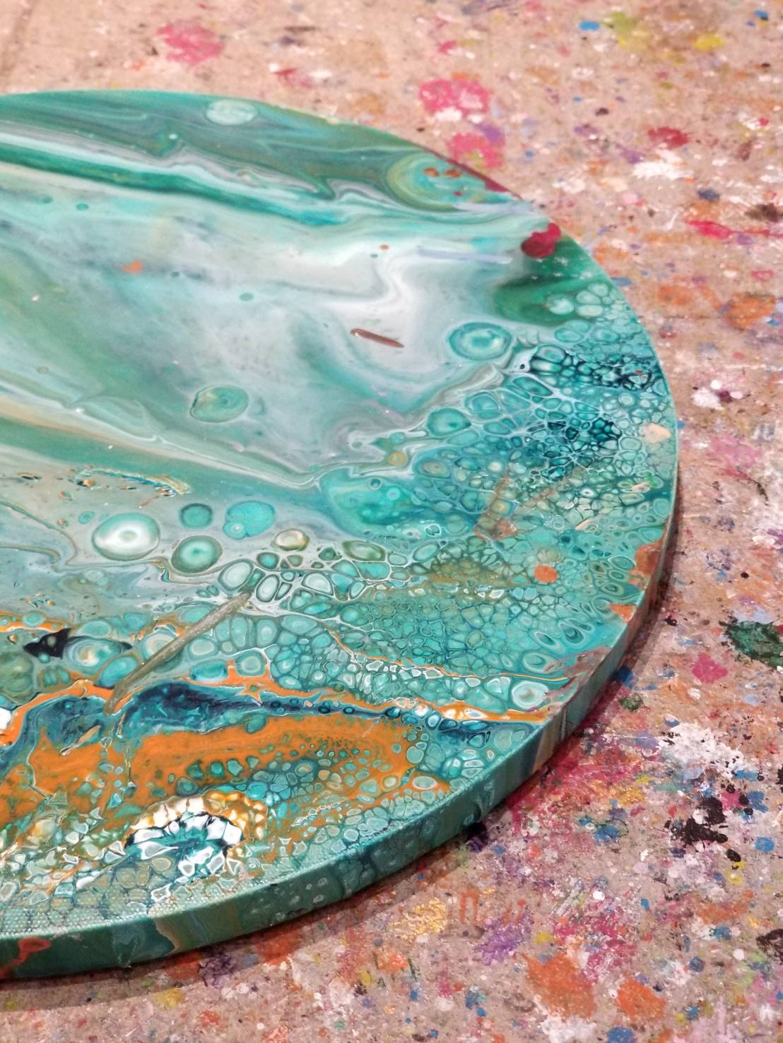 YOKOHAMA 丸い キャンバス たらし込みアート Round Paint Pour Fluid Art – Artbar Tokyo ...